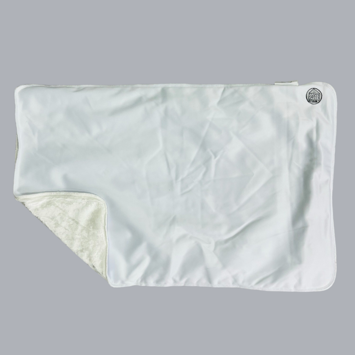 White - Changing Mat – Stout House WV